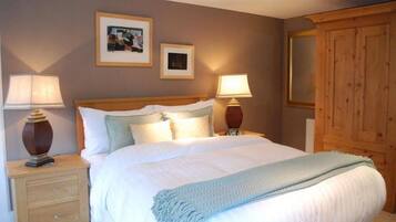 Quarto superior | 3 quartos, cofres nos quartos, individualmente decorados