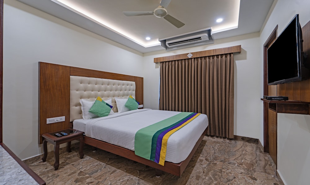Treebo Aaravi Residency, 800 Mtrs From Promenade Beach - Puducherry