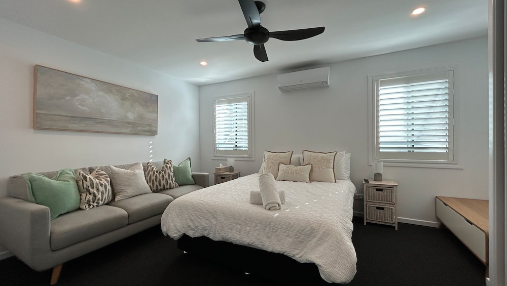 Stunning Beachfront On She-oak - Kingscliff