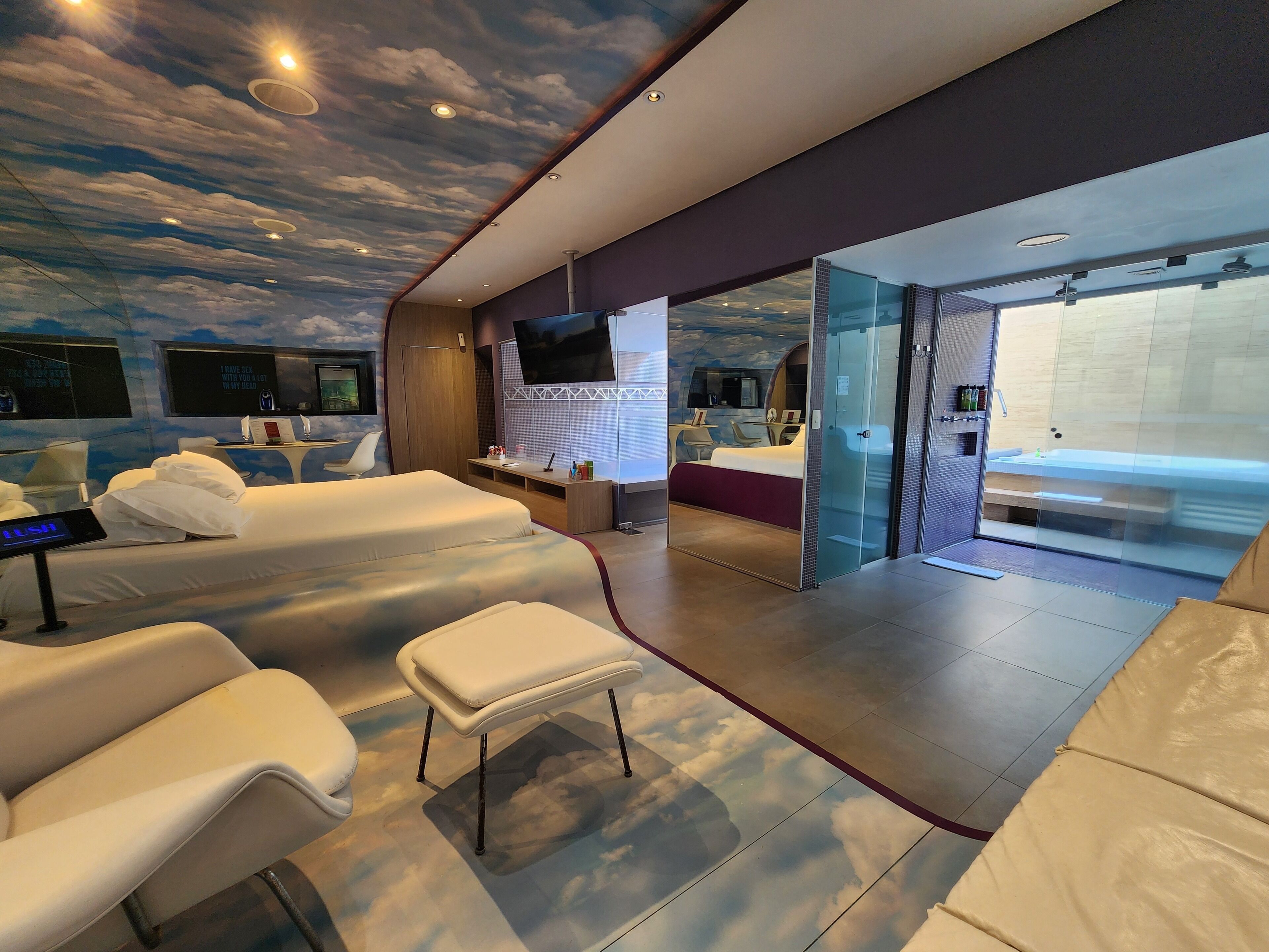 Quarto Clássico | Minibar, cortinas/cortinados opacos, Wi-fi grátis 