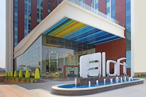 Aloft Bengaluru Outer Ring Road (Bengaluru, India), Bengaluru hotel ...