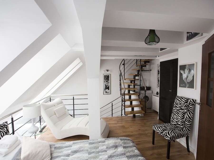 Apartamento, 2 quartos | Área de estar | TV LED, lareira, DVD player