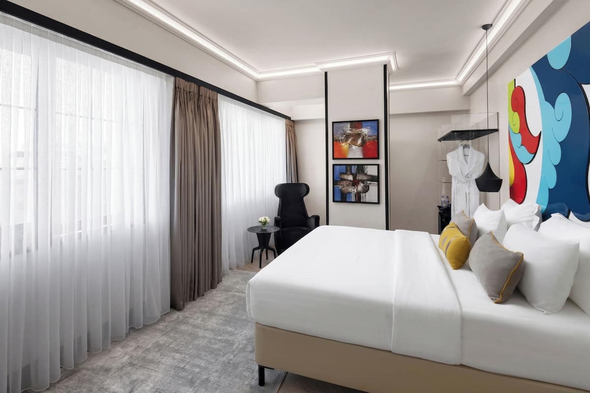 Quarto casal standard | 1 quarto, roupas de cama premium, frigobar, cofres nos quartos