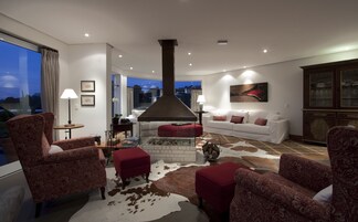 Área de estar no saguão