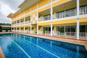 Piscina externa