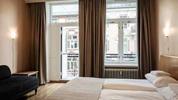 Quarto triplo exclusivo, 1 quarto | 1 quarto, Wi-Fi de cortesia, roupa de cama