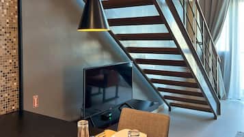 1 Bedroom Loft | Opções para refeição no quarto