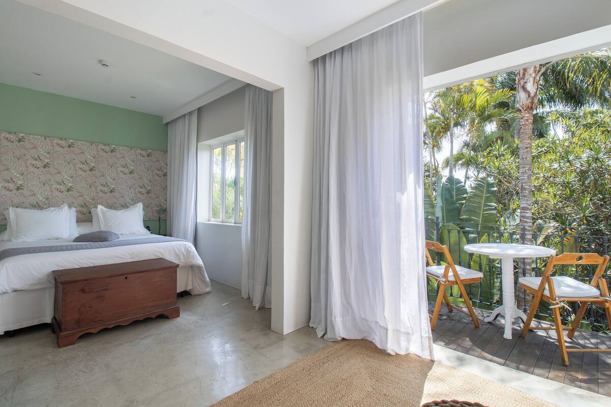 Minibar, cofre no quarto, Wi-fi grátis, com decoração personalizada 