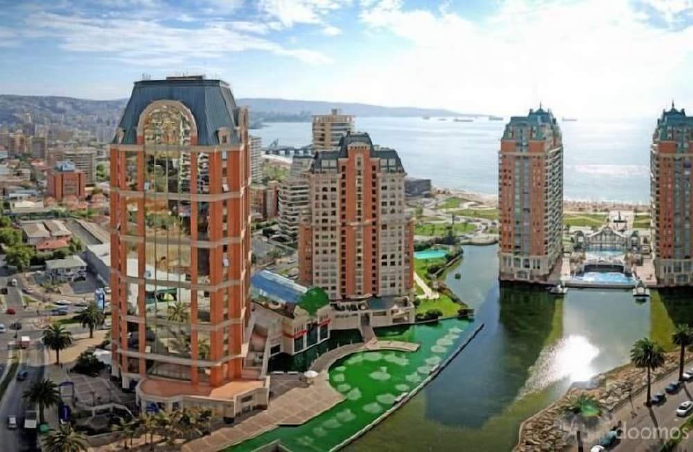 Puerto Pacifico Apartment - Viña del Mar