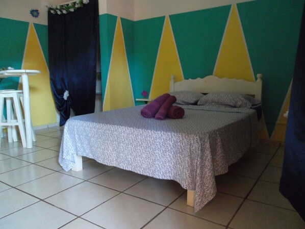 Estúdio Cidade | Com decoração personalizada, Wi-fi grátis, roupa de cama fornecida 