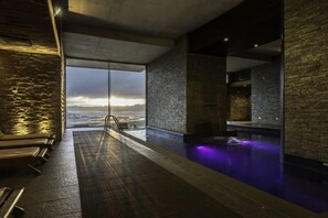 Banheira de hidromassagem