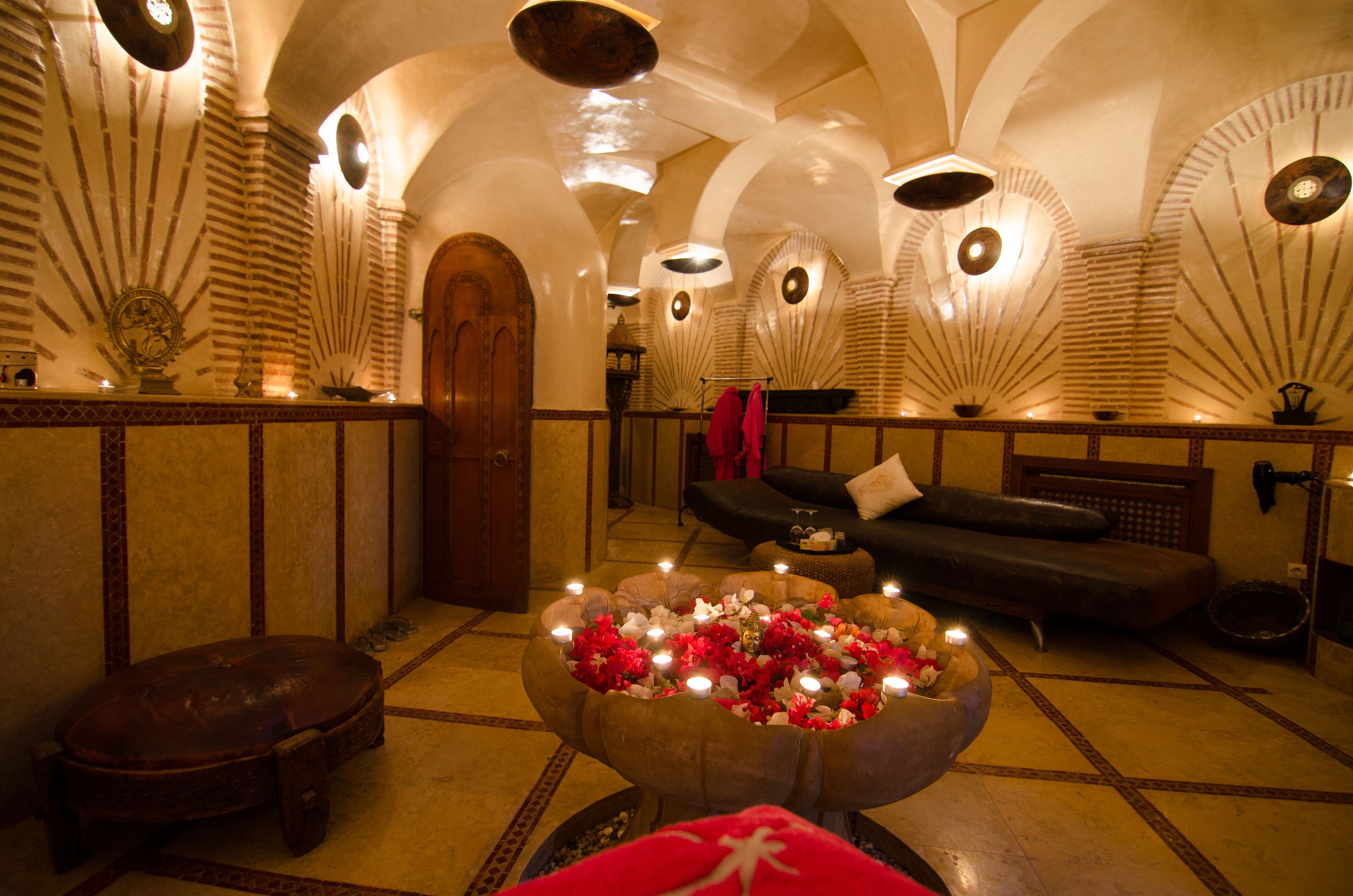 Sala(s) para tratamentos a casais, banho turco, hammam 
