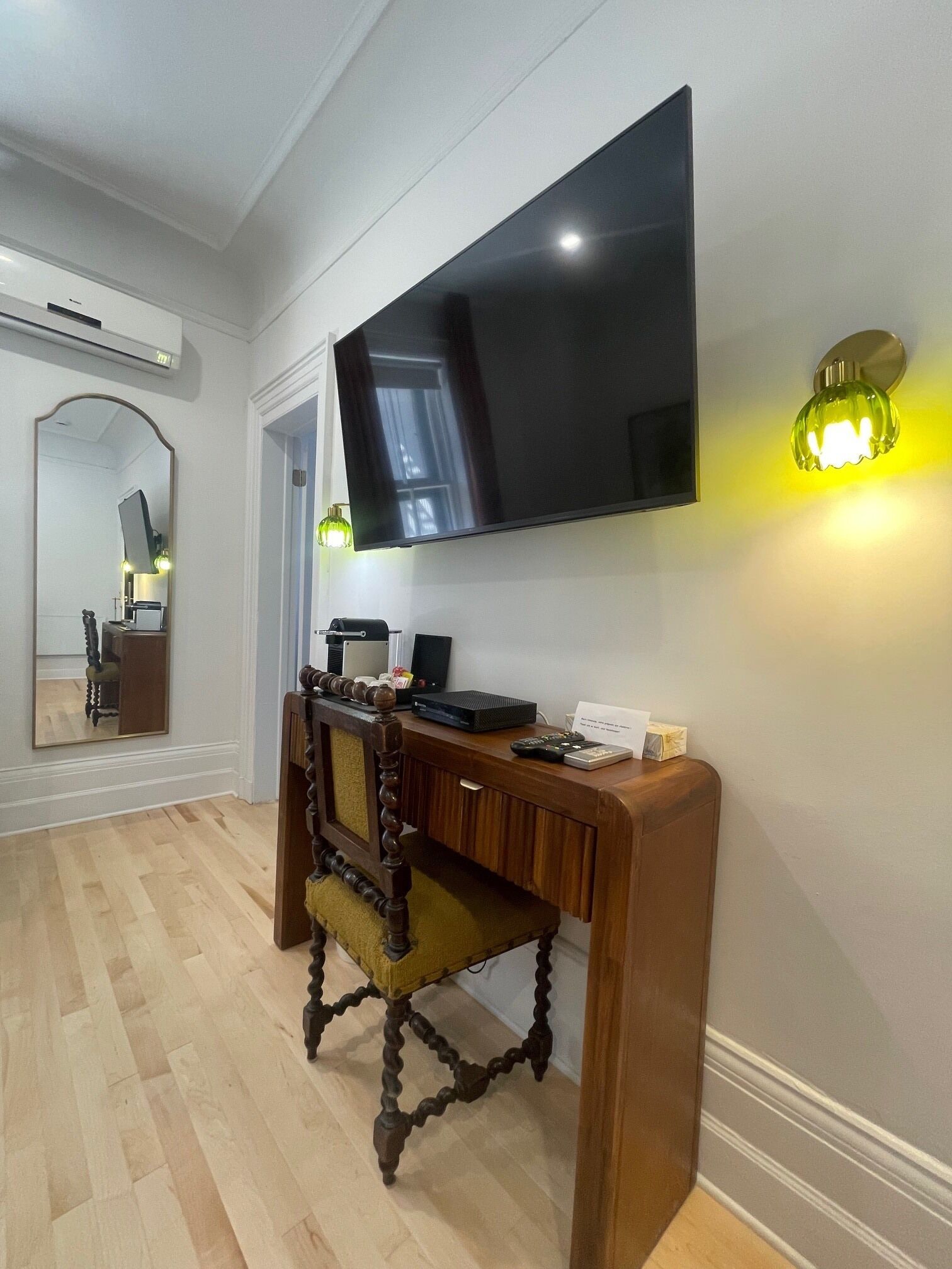 Quarto standard, 1 cama Queen | Roupas de cama premium, individualmente decorados