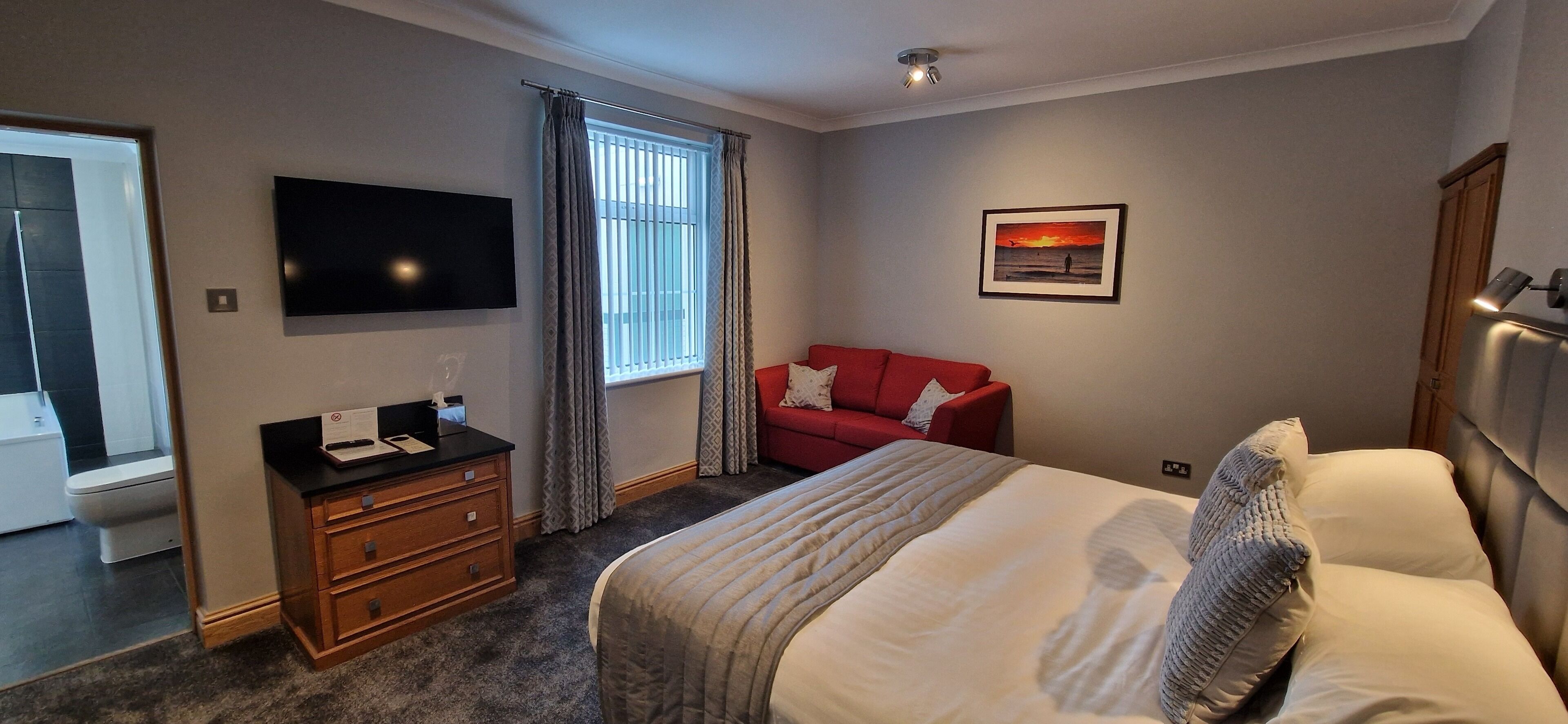 Quarto casal ou duplo família | Cofres nos quartos, ferros/tábuas de passar roupa, Wi-Fi de cortesia