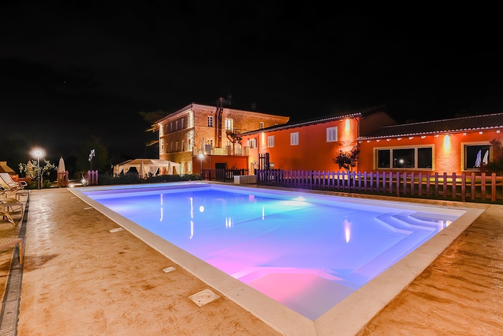 Relais Paradiso - Umbría