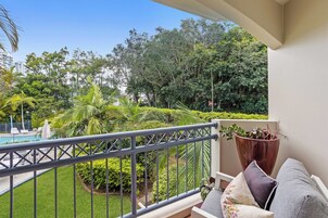 Apartamento superior, 2 quartos | Vista da sacada