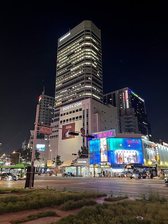 Centro comercial. 24 Guesthouse Dongdaemun Market