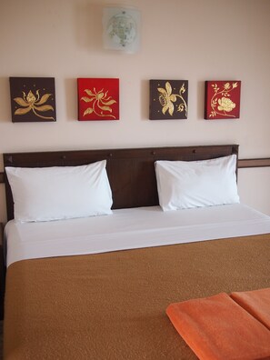 Quarto standard | Frigobar, cofres nos quartos, Wi-Fi de cortesia