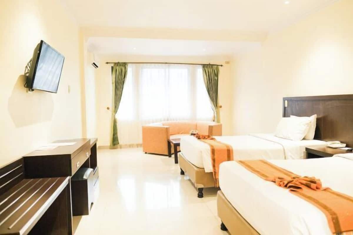 Cofre no quarto, secretária, cortinas/cortinados opacos, Wi-fi grátis