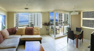 Apartamento Standard, 2 quartos, vista para o oceano | Vista do quarto