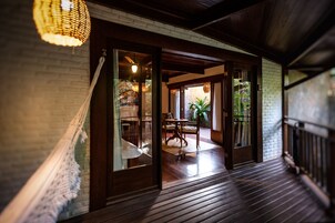 Suíte premium, banheira de imersão | Sacada