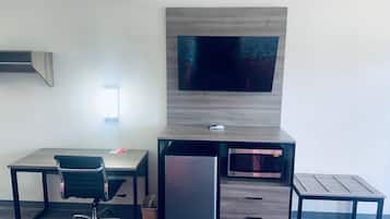 Quarto Standard, 2 camas queen-size, não fumadores | Wi-fi grátis, roupa de cama fornecida