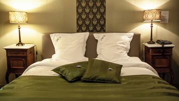 Quarto Duplo Económico | 1 quarto, secretária, ferro/tábua de engomar, Wi-fi grátis