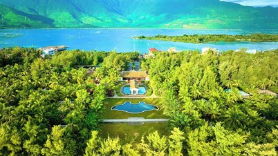 Lăng Cô Beach Resort