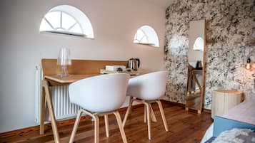 Quarto Duplo Comfort | Secretária, quartos insonorizados, camas desdobráveis, Wi-fi grátis