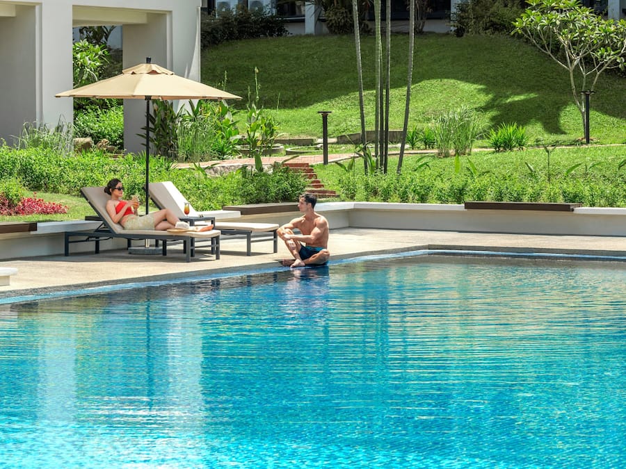 2 piscinas externas