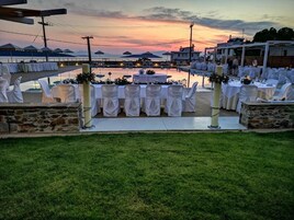 Espaço exterior para banquetes