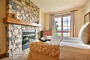 Apartamento Deluxe em Condomínio Fechado, 2 quartos | Com decoração personalizada, com mobília individualizada 