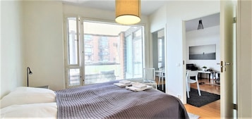 Apartamento, 1 quarto, sauna (City Center Area) | Com decoração personalizada, com mobília individualizada 