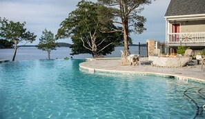 Book Bar Harbor Inn in Bar Harbor | Hotels.com