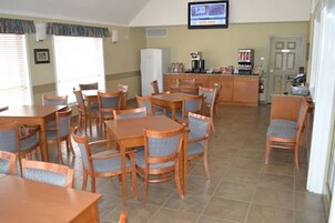 Café da manhã continental grátis todos os dias