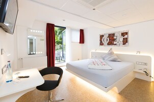 Quarto Duplo Comfort | Secretária, secretária adequada para computadores portáteis 