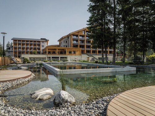 Visit Valbella: 2025 Travel Guide for Valbella, Vaz-Obervaz | Expedia