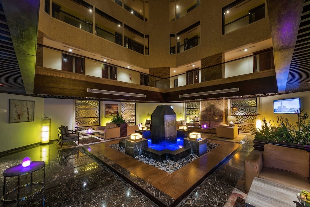 Boudl Al Tahlia - Jeddah