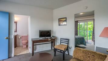 Suite, 1 quarto | Secretária, Wi-fi grátis