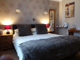 Ferro/tábua de engomar, Wi-fi grátis 