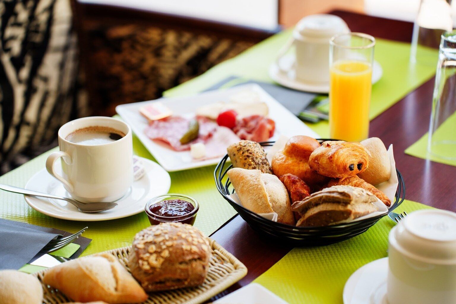Buffet de pequeno-almoço