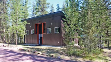 Dry Cabin | Artigos de higiene pessoal grátis, toalhas fornecidas