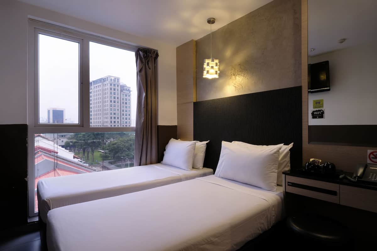 Quarto duplo luxo | Escrivaninha, Wi-Fi de cortesia, roupa de cama