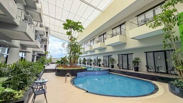 Piscina interior