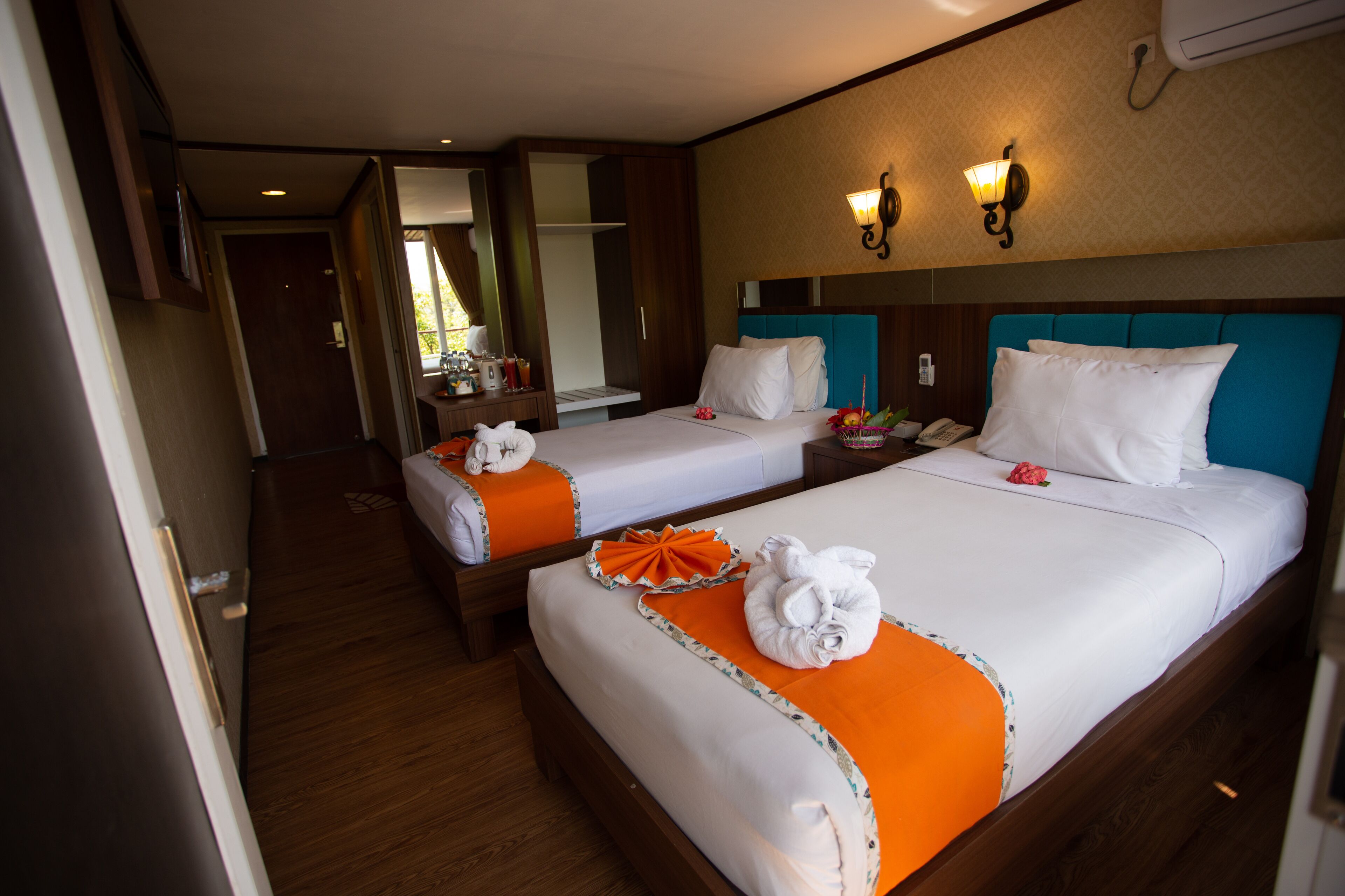 Royal Caravan Hotel Trawas in Trawas: Find Hotel Reviews, Rooms, and ...