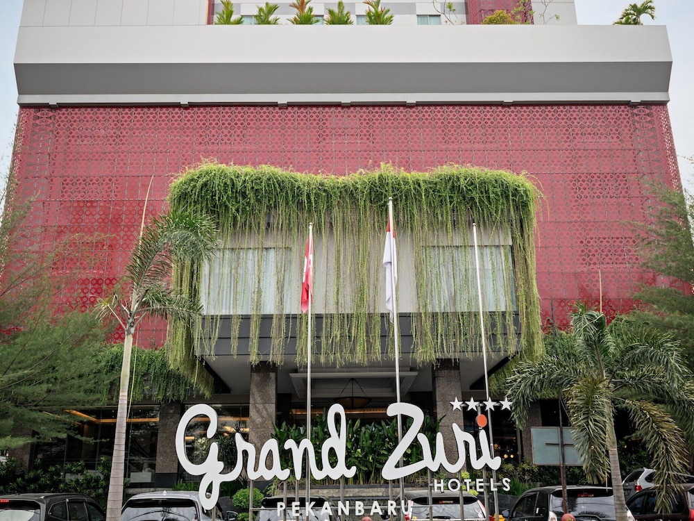 Grand Zuri Pekanbaru - Pekanbaru