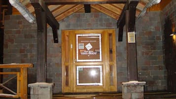 Entrada (vista interior)