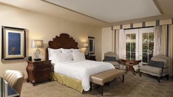 Roupas de cama premium, edredons de pluma, camas com colchões pillow-top
