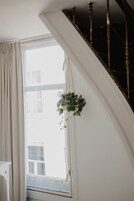 Quarto casal, 1 cama de casal | Cofres nos quartos, individualmente decorados