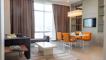 Suite Presidencial | Sala de estar | Televisor